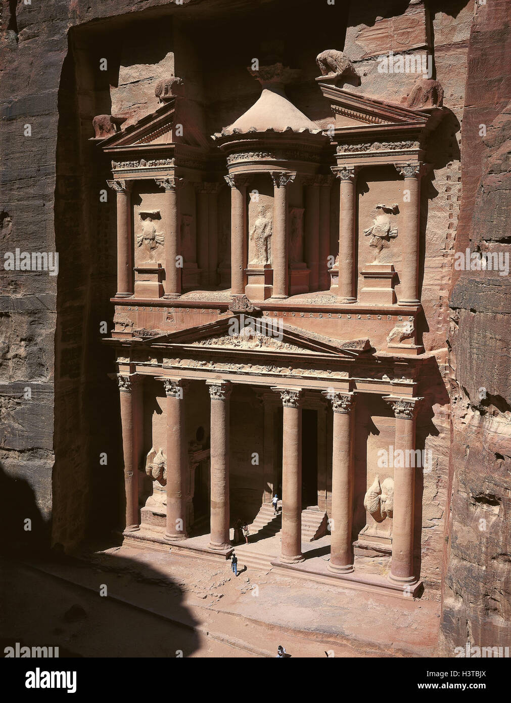 Jordan, Petra, ruin site, Khaznet Firaoun, view, the Near East, ruins ...