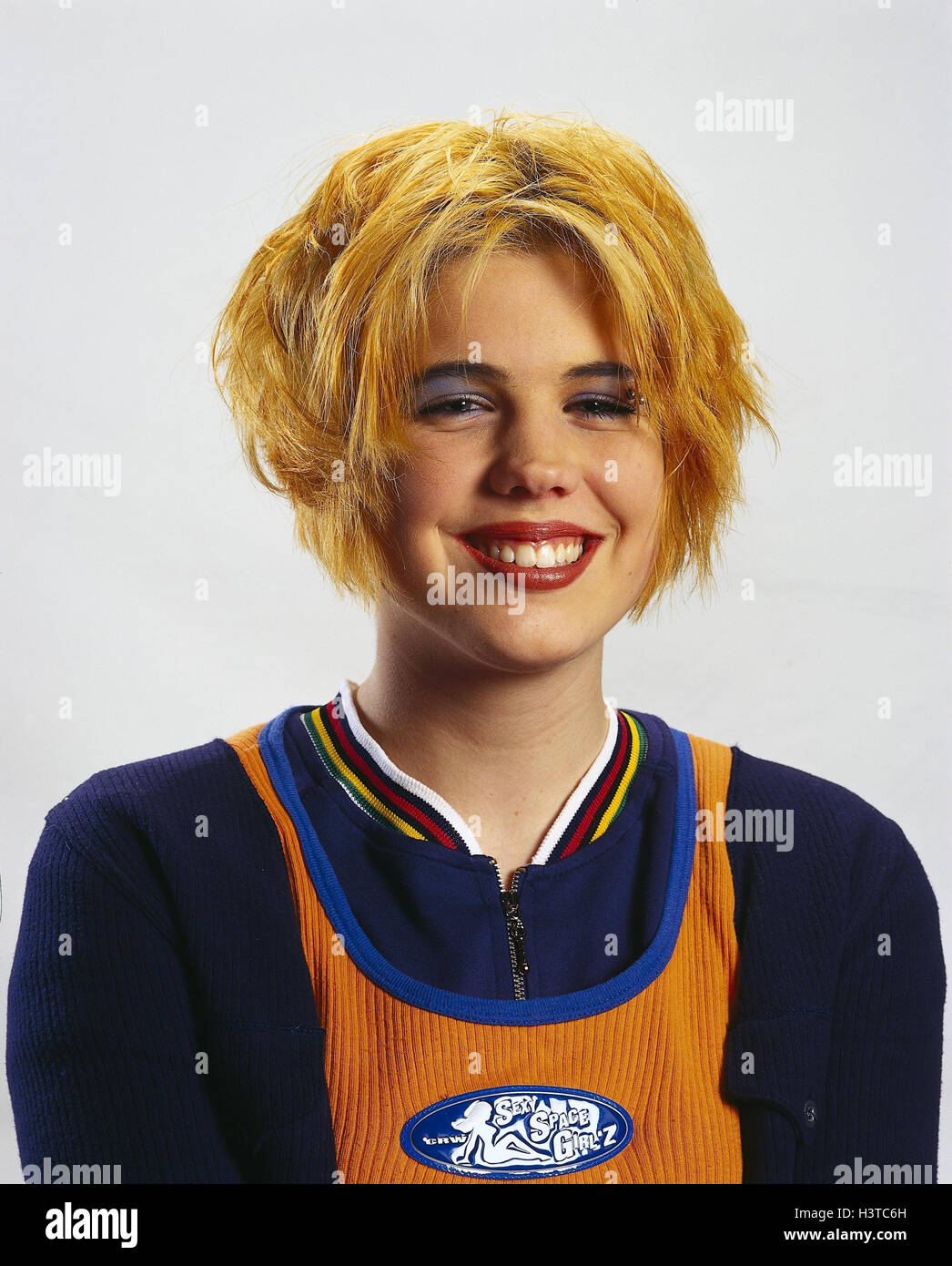 Teenager's girls, smile, portrait, freakily, carelessly, Piercing ...