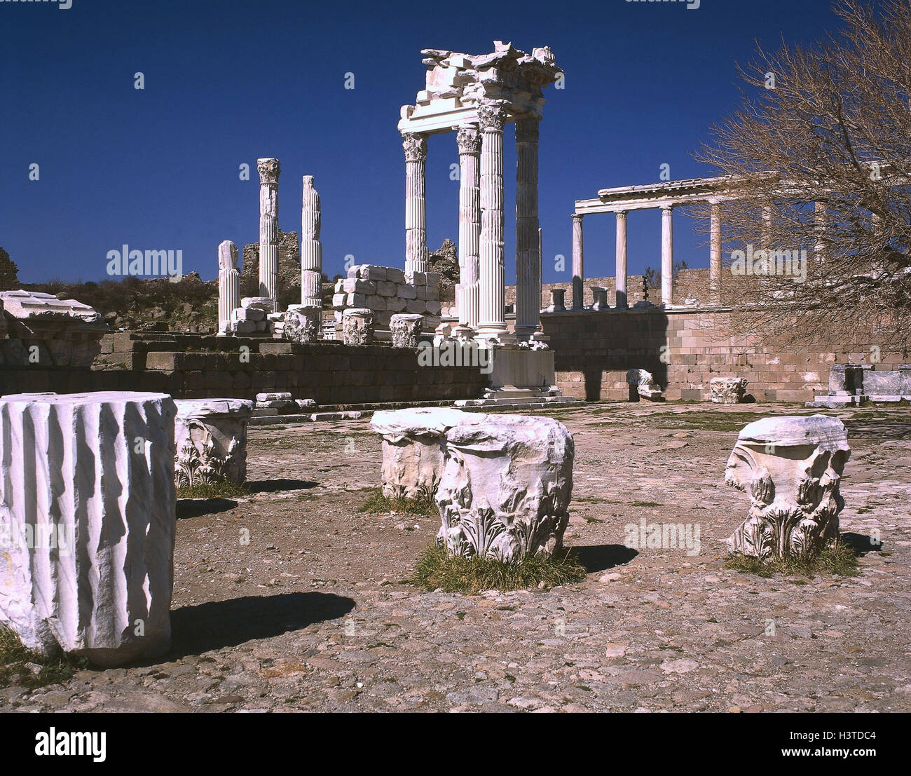 Turkey, Pergamon, Acropol, Trajan temple, Anatolia, Asia Minor ...