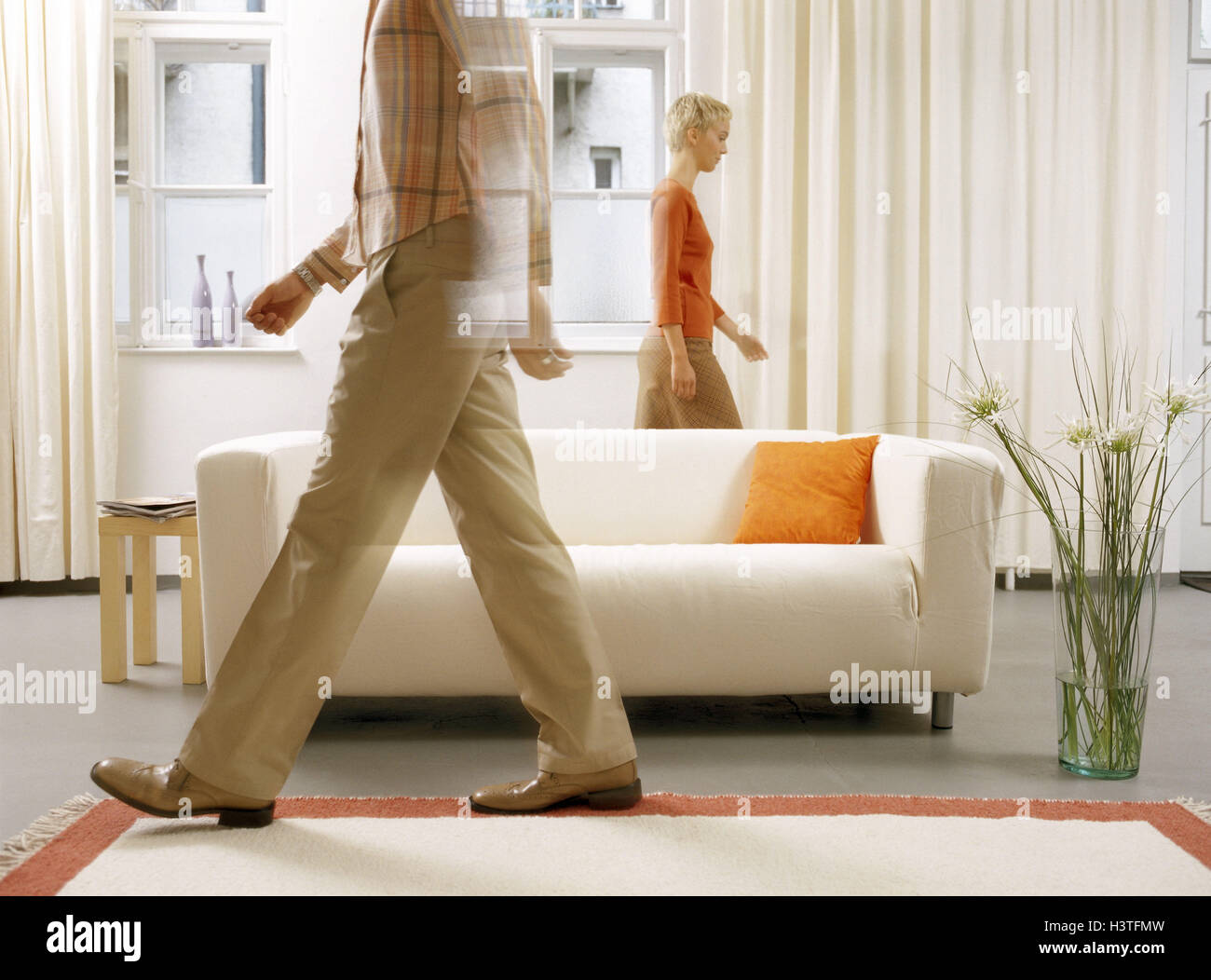 Sitting rooms, sofa, couple, fight, conflict, go, direction, opposite ...