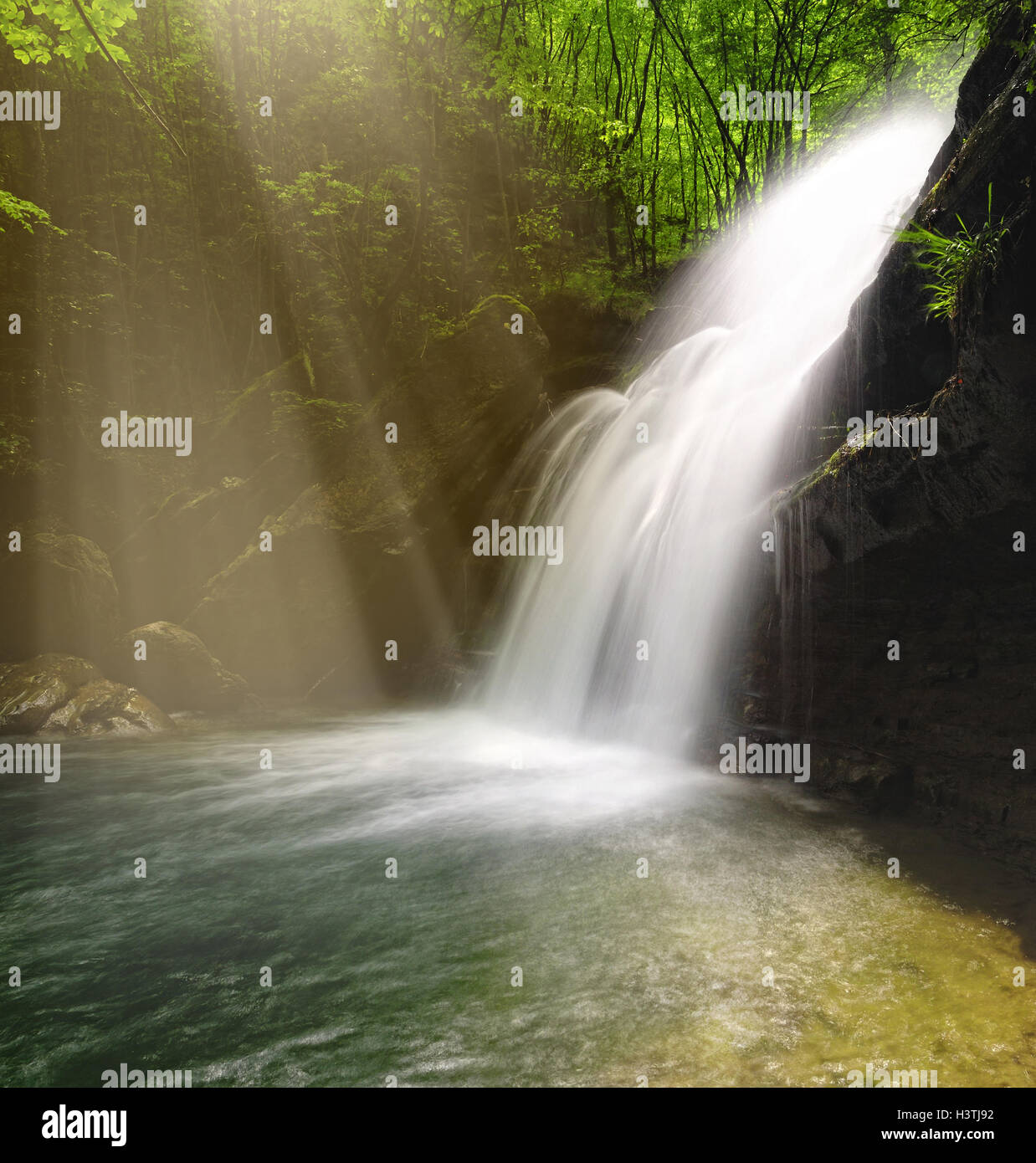 Illuminated cascade hi-res stock photography and images - Alamy