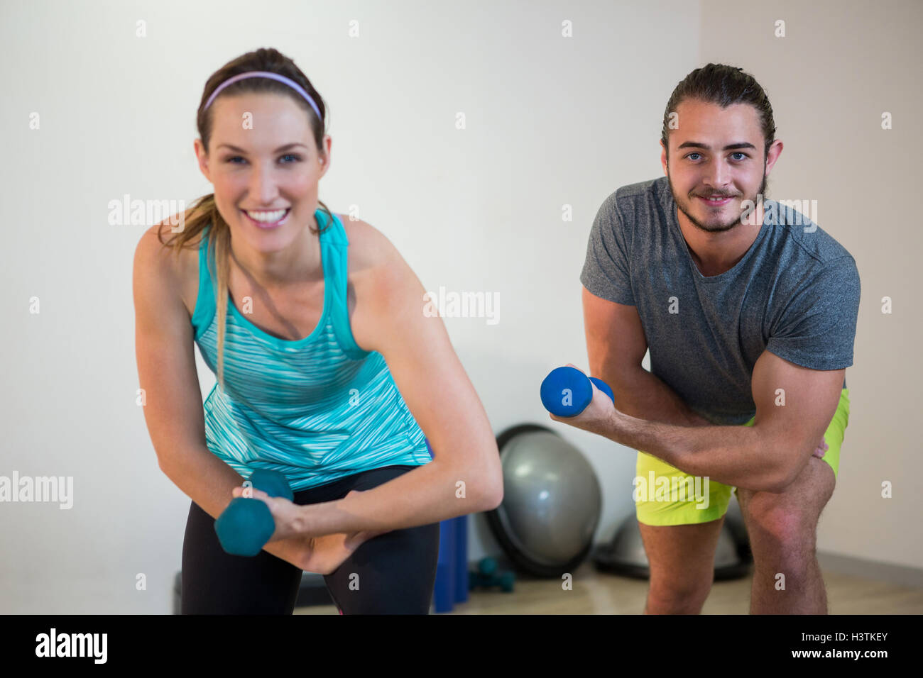 Man doing aerobic exercise gym hi-res stock photography and images - Alamy