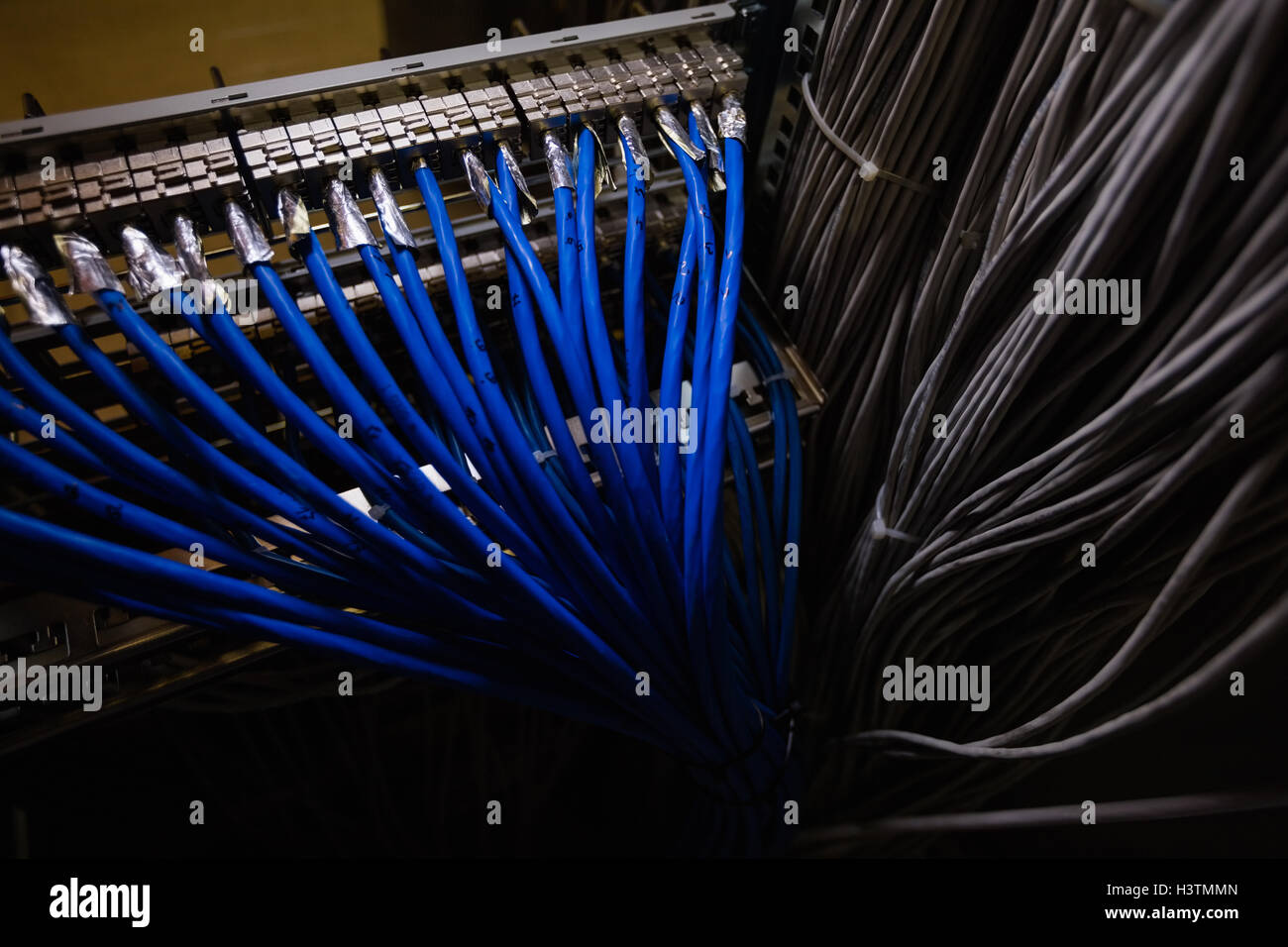 Close-Up of rack mounted server Stock Photo - Alamy