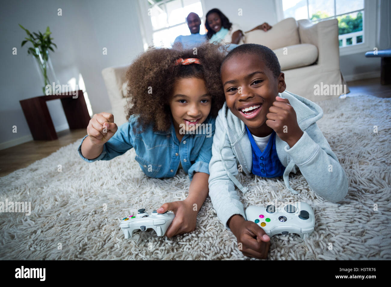 Children playing video games Stock Photo - Alamy