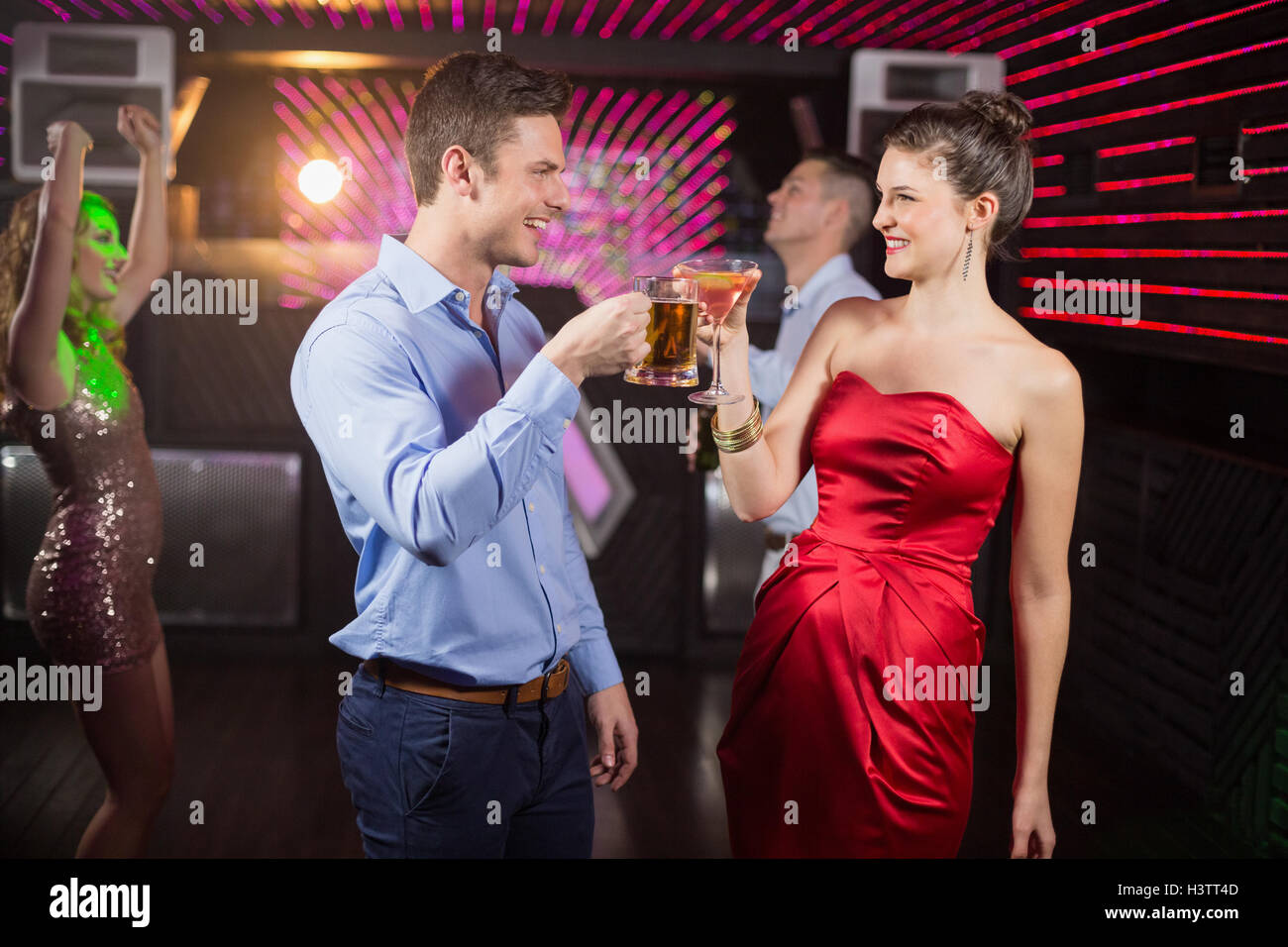 Stylish couple cocktail bar hi-res stock photography and images - Alamy