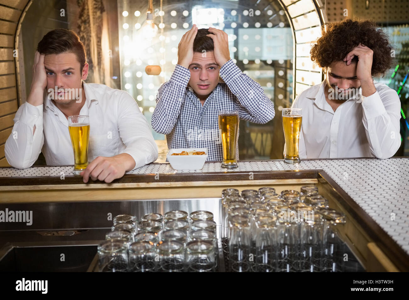 Drink cocktail watching tv hi-res stock photography and images - Alamy