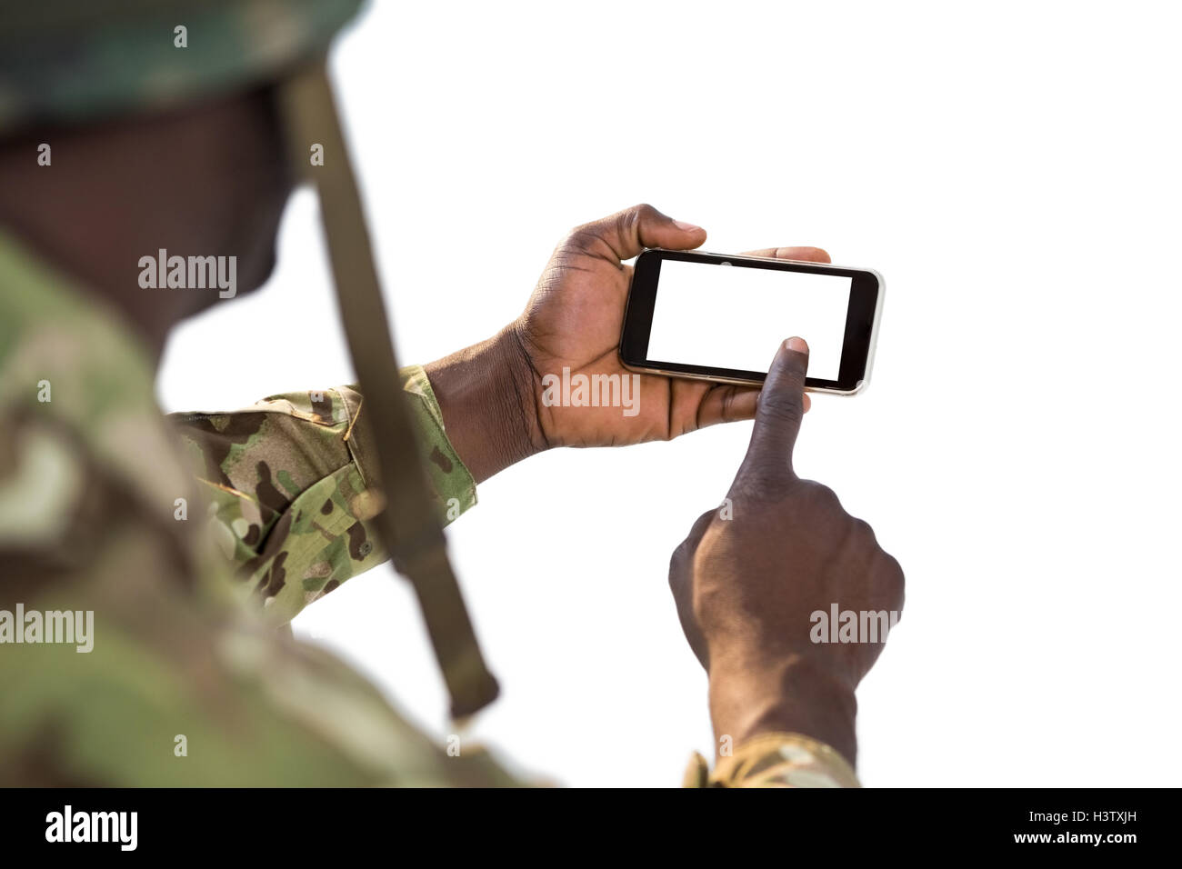 Soldier with phone hi-res stock photography and images - Alamy