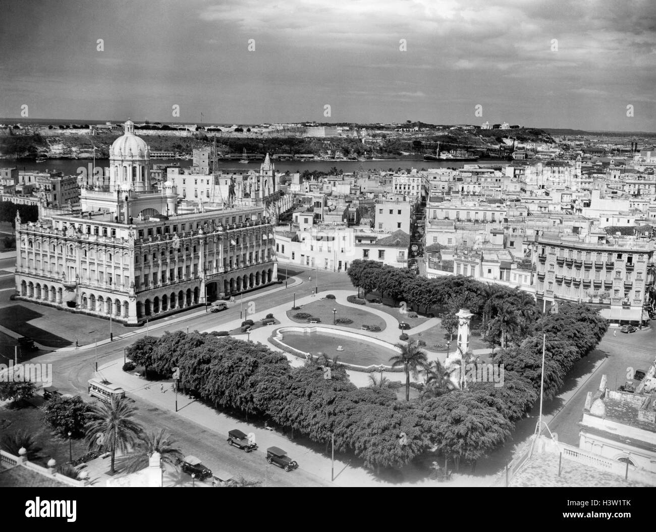 1930s 1940s PRESIDENTIAL PALACE SEEN FROM SEVILLA HOTEL HAVANA CUBA ...