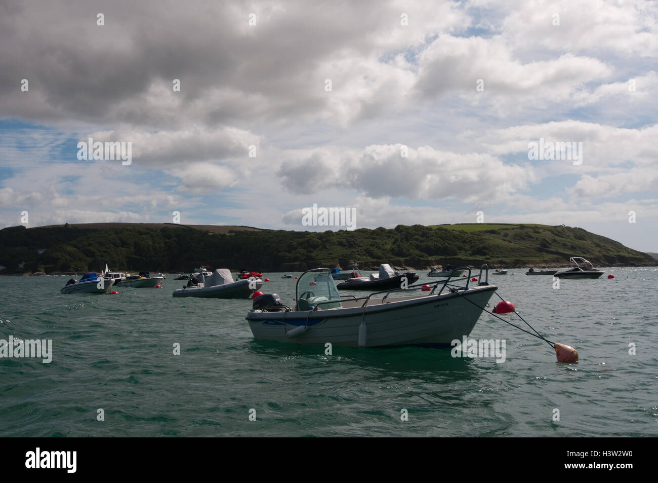 Tidal boats hi-res stock photography and images - Alamy