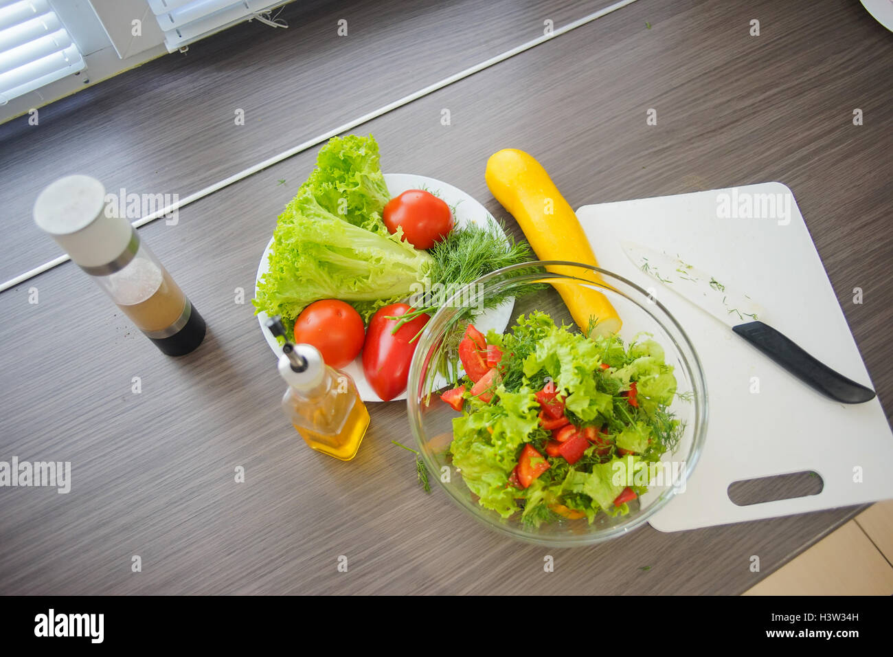 Fresh vegetables in the kitchen Stock Photo - Alamy