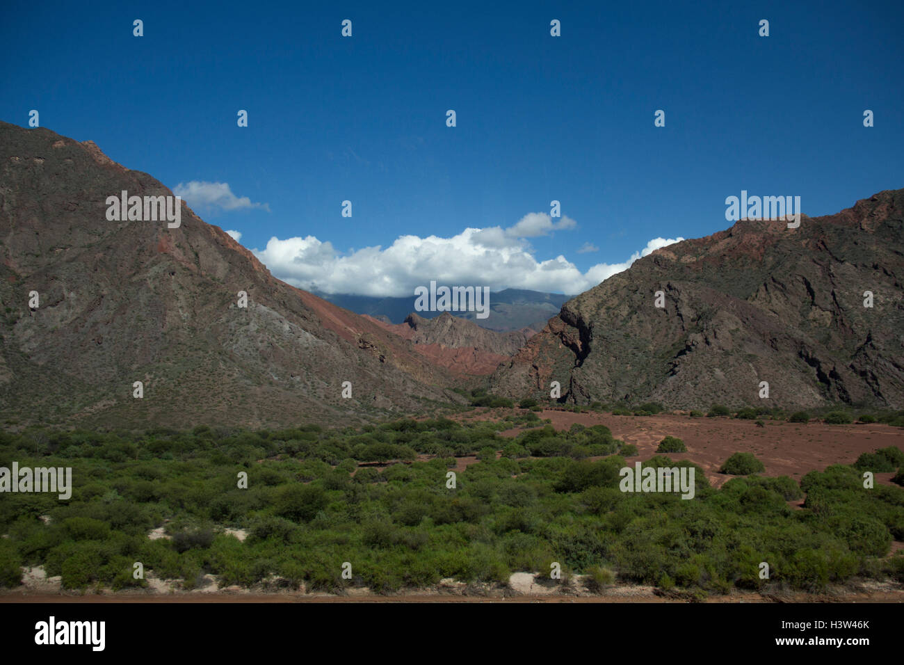 Indigenous people of salta hi-res stock photography and images - Alamy