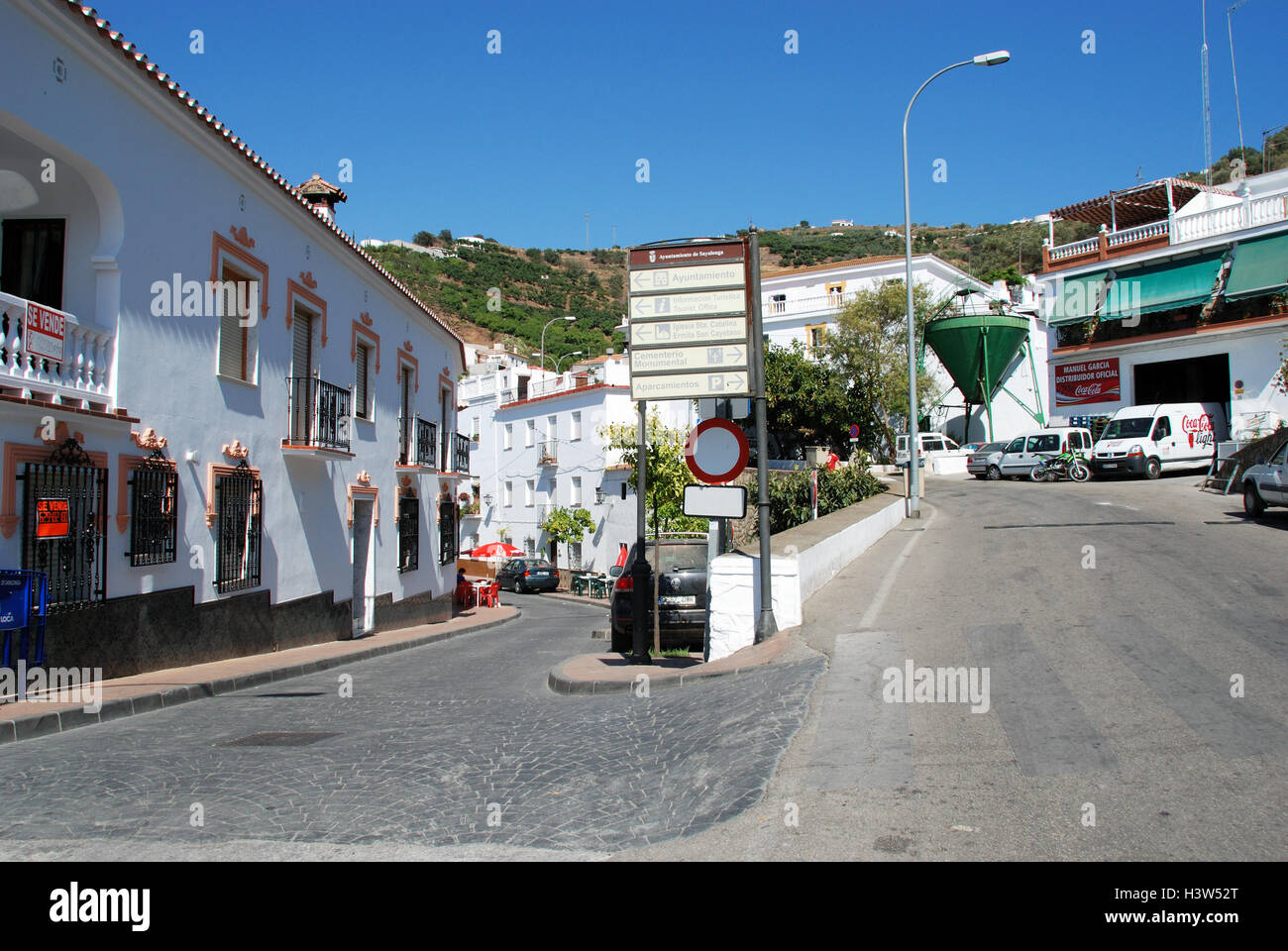 Shopping street in the village centre, Sayalonga, Malaga Province ...