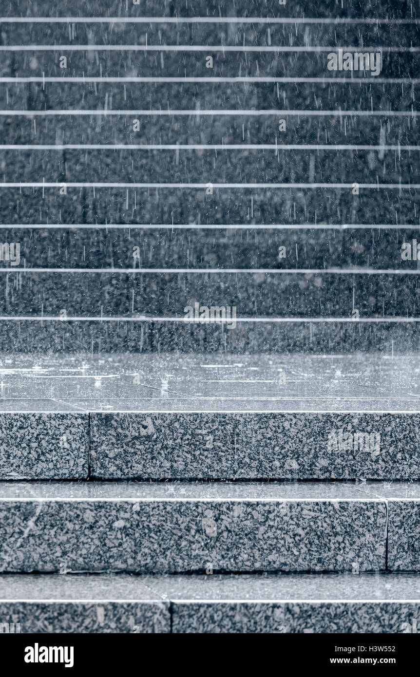Raindrops fall puddle during downpour hi-res stock photography and ...