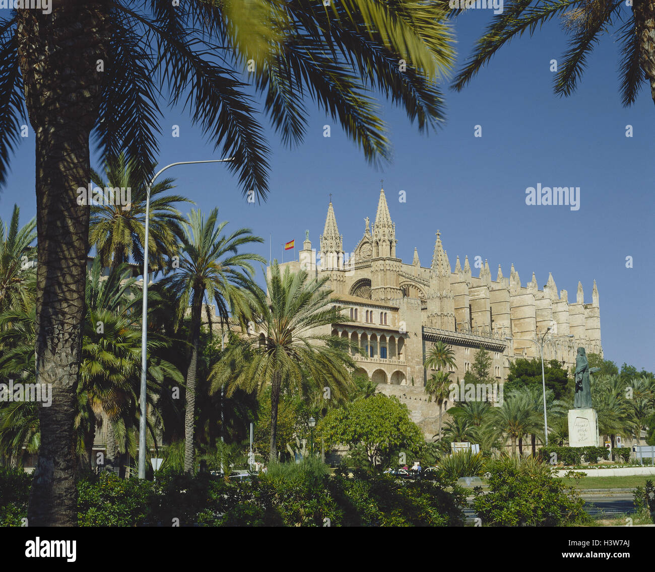 Majorca palma cathedral hi-res stock photography and images - Alamy