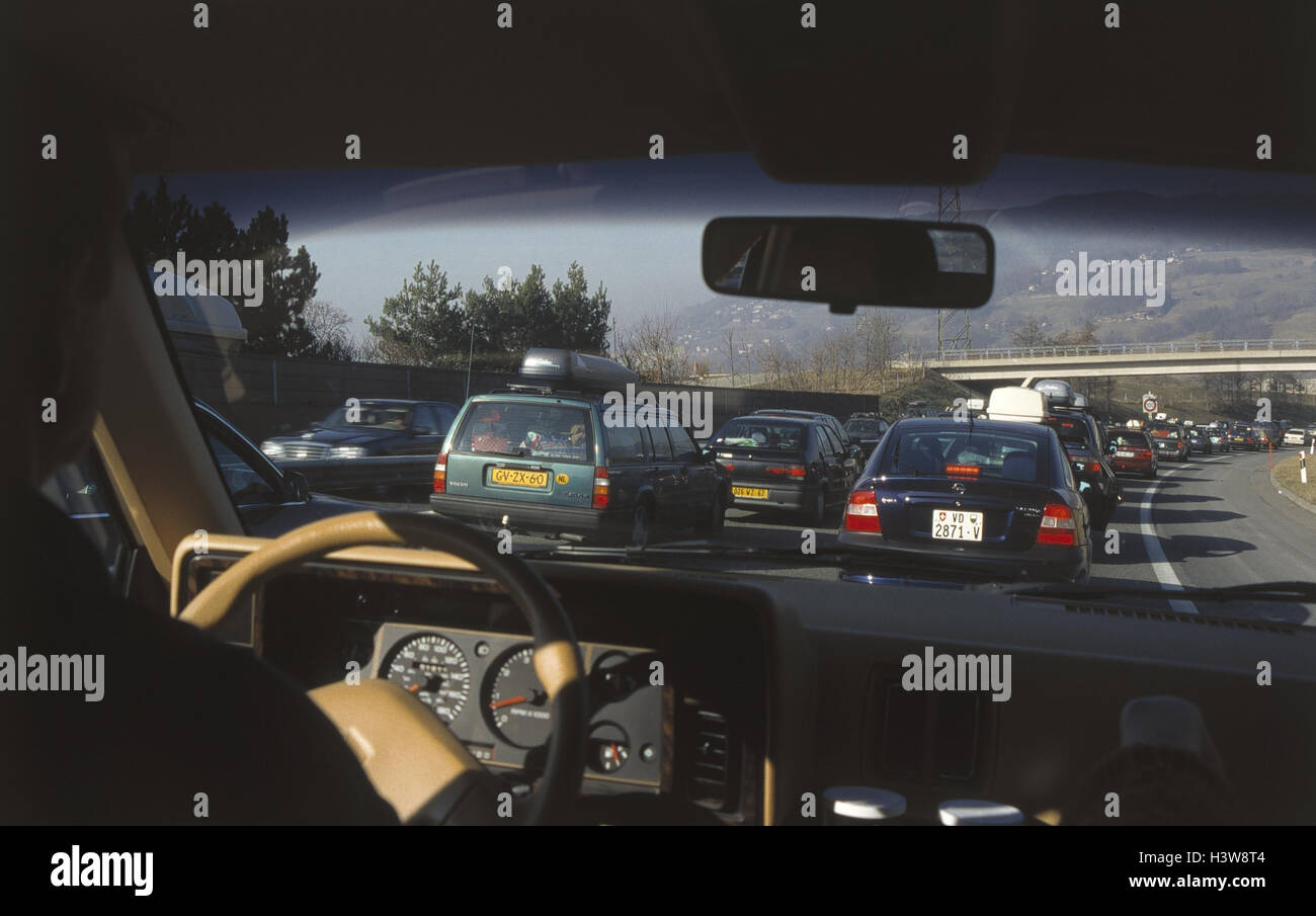 Highway traffic jam hi-res stock photography and images - Alamy