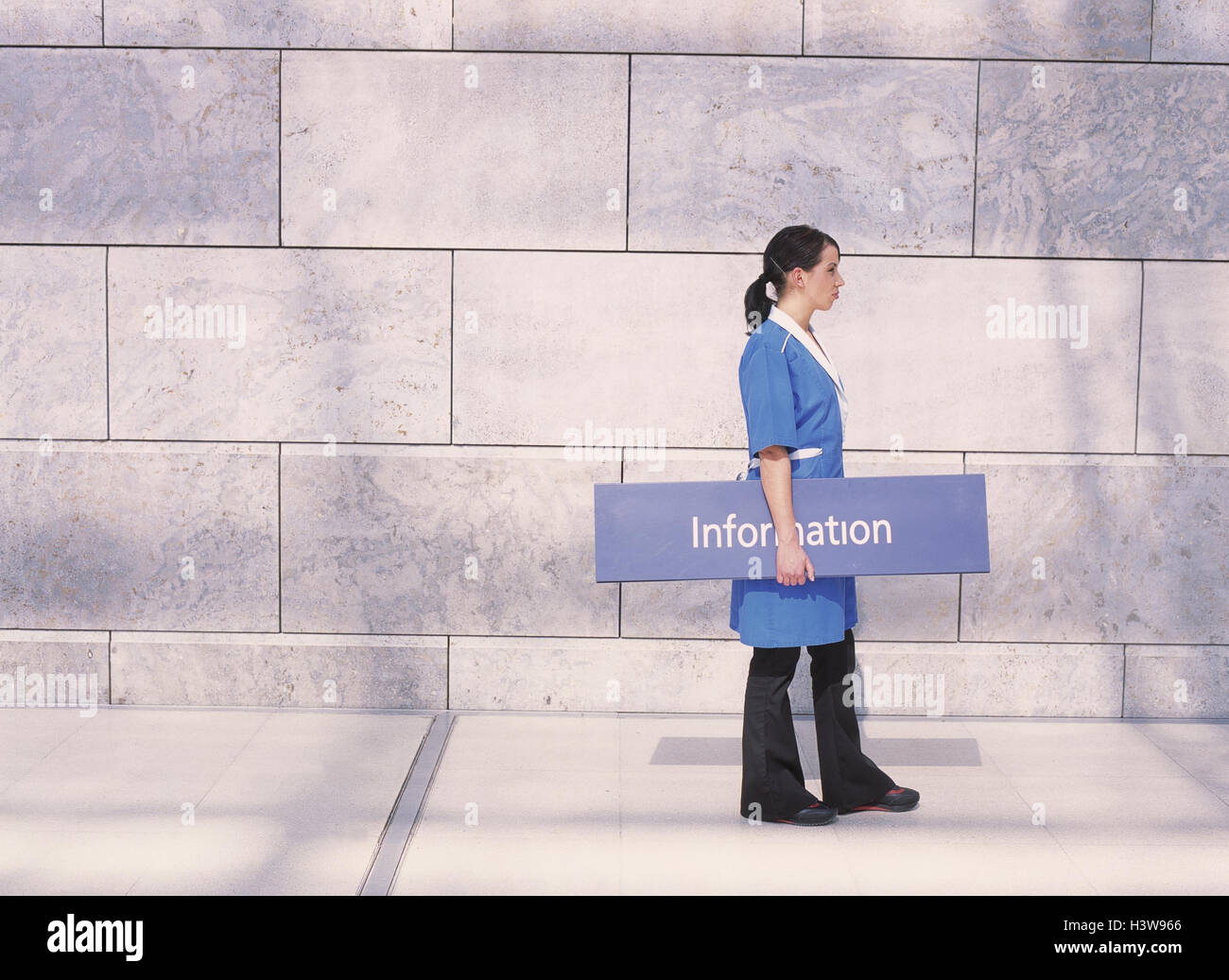 Carry sign High Resolution Stock Photography and Images - Alamy