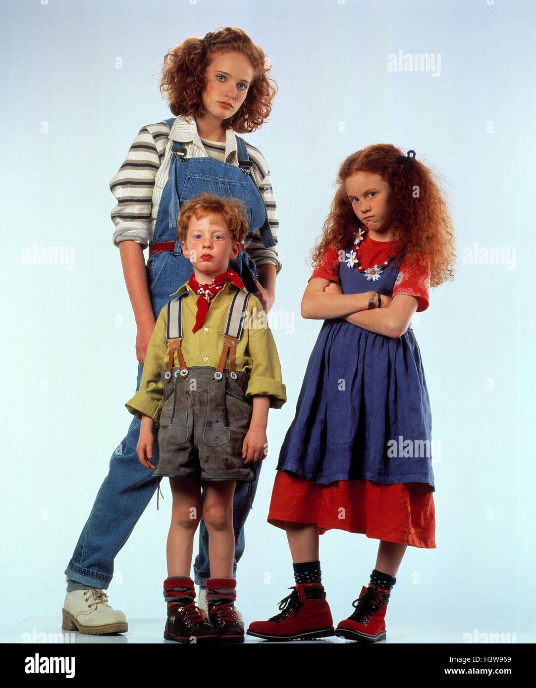 Mother, son, subsidiary, seriously children, two, stand, hairs, red ...