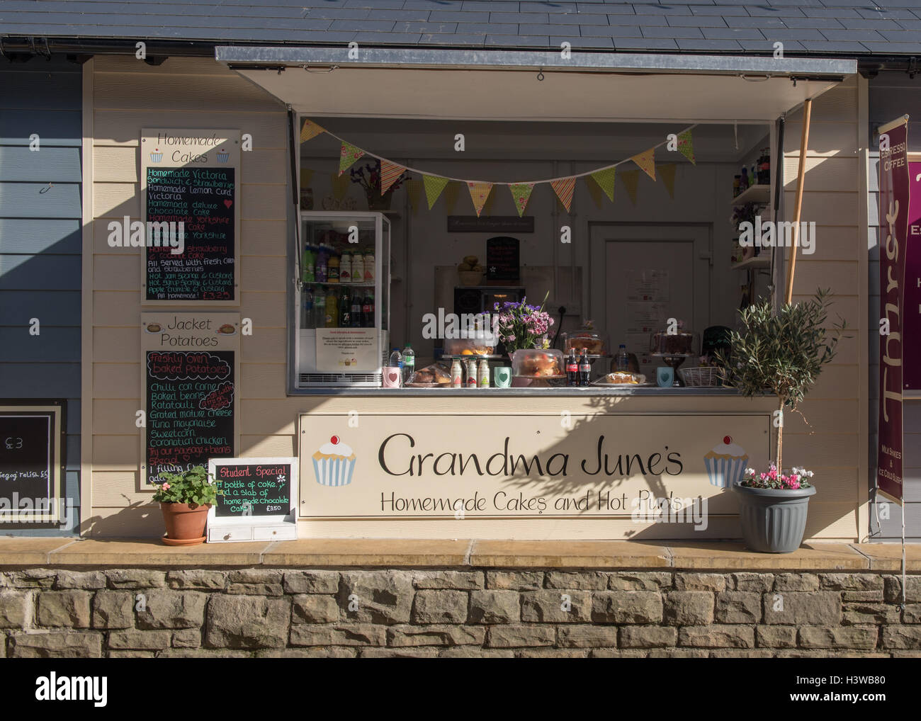 Whitby road hi-res stock photography and images - Alamy