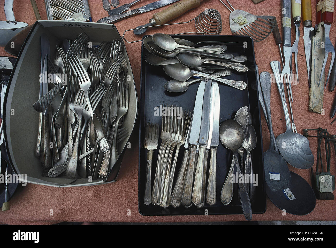 Silver instruments hi-res stock photography and images - Alamy