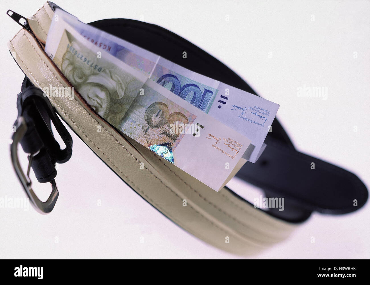 Bank notes monetary belt hi-res stock photography and images - Alamy