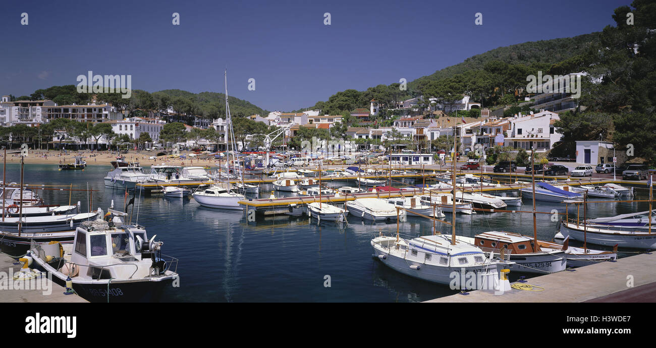 Spain, Costa Brava, coast, Llafran, harbour, sea, the Mediterranean Sea ...