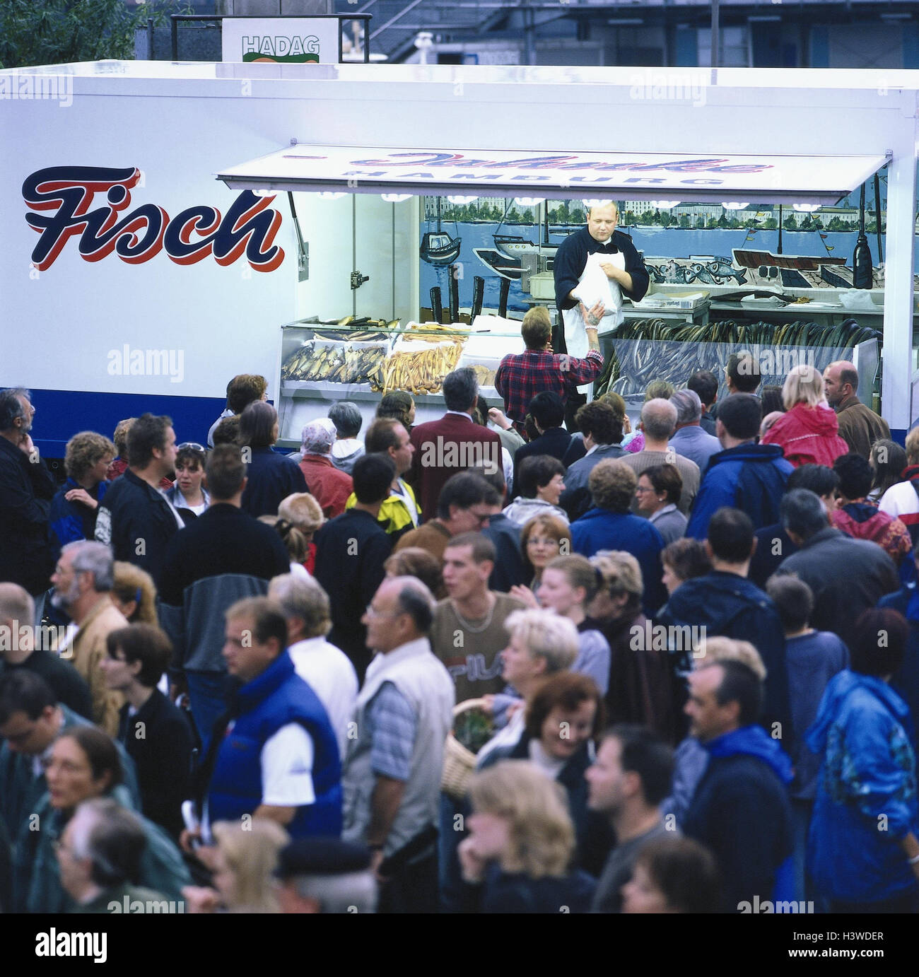 Germany, Hamburg, fish market, fish seller, Europe, the Northern Elbe ...