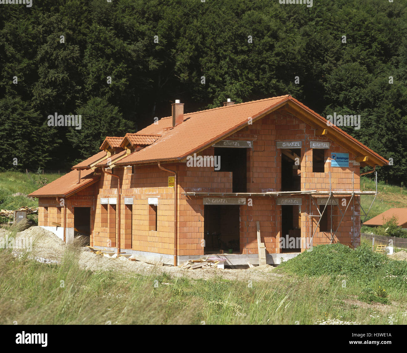 Single-family dwelling, shell, house, building of a house, construction ...
