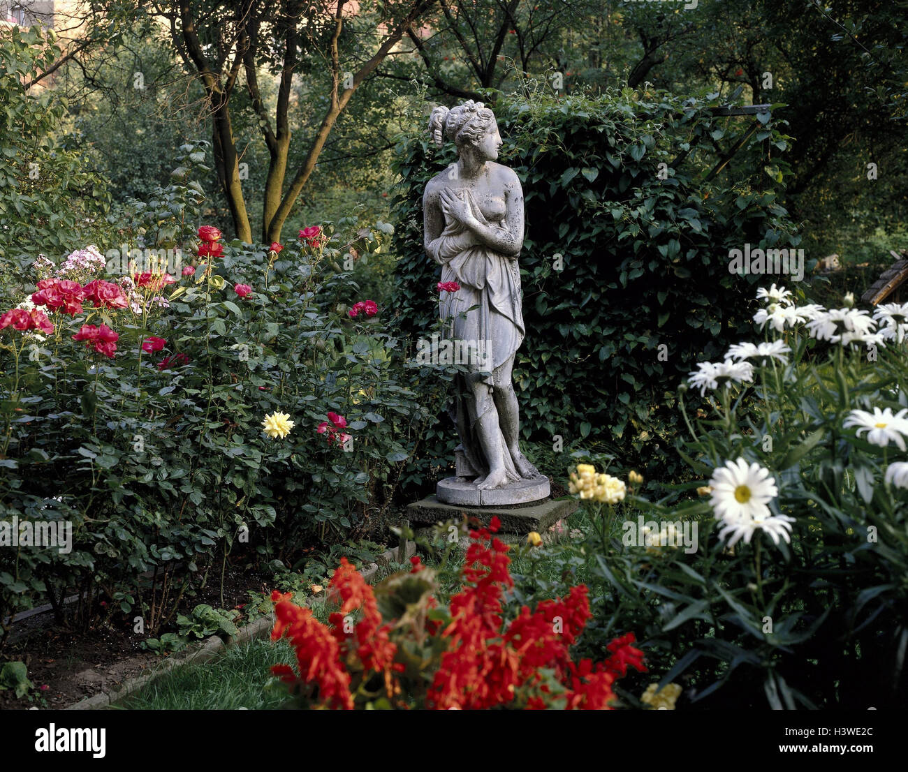 Garden, stone figure, garden, park, sculpture, representation, freeze ...