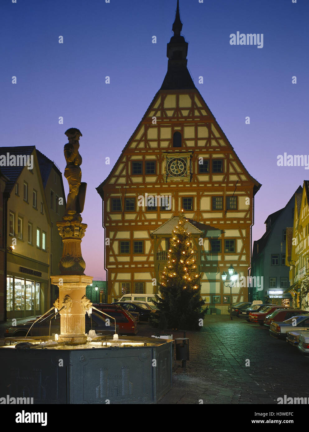 Germany, Baden-Wurttemberg, home Besig, city hall, market well ...