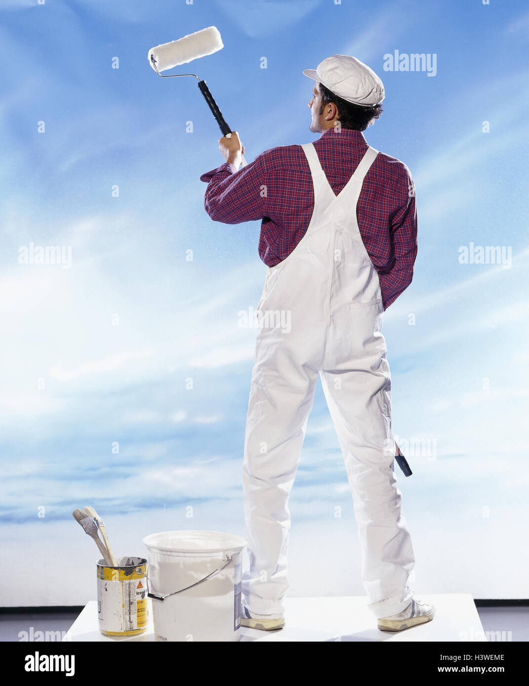 To colour tubs hi-res stock photography and images - Alamy