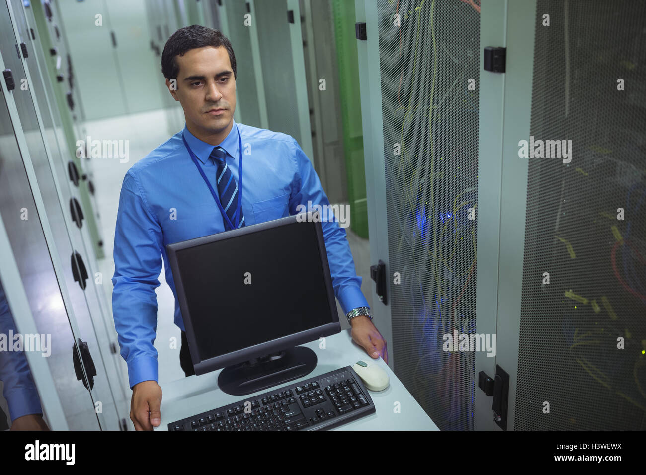 Computer routers hi-res stock photography and images - Alamy