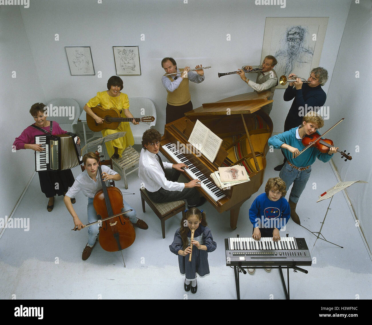 Music-making in the home, great family, instruments, various inside ...