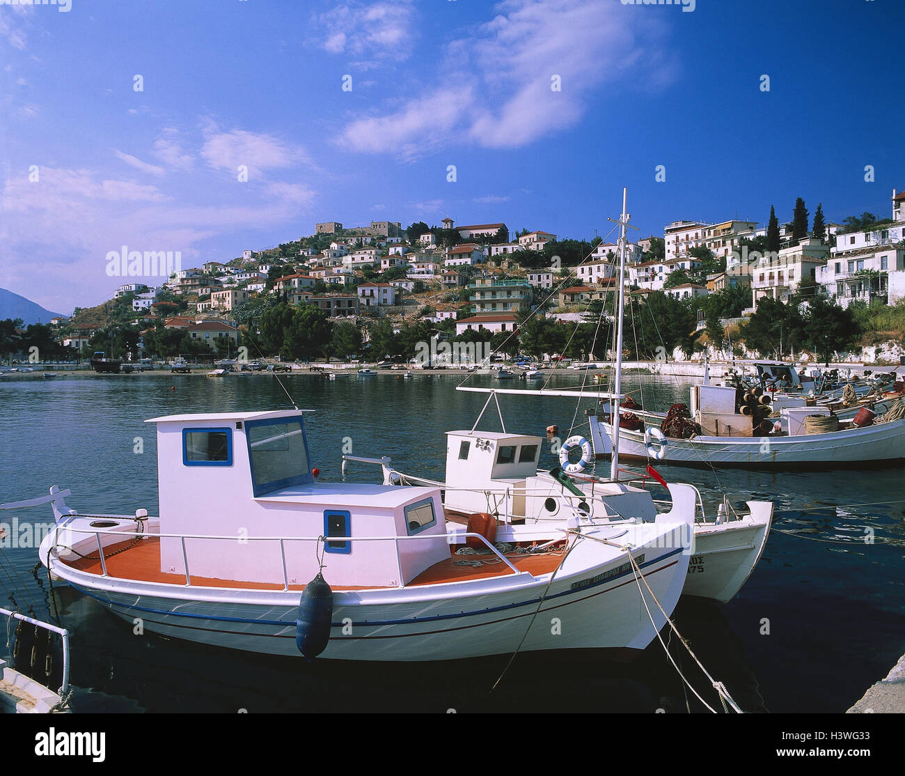 Greece, the Peloponnesus, Paralion Astros, harbour view, Balkan ...