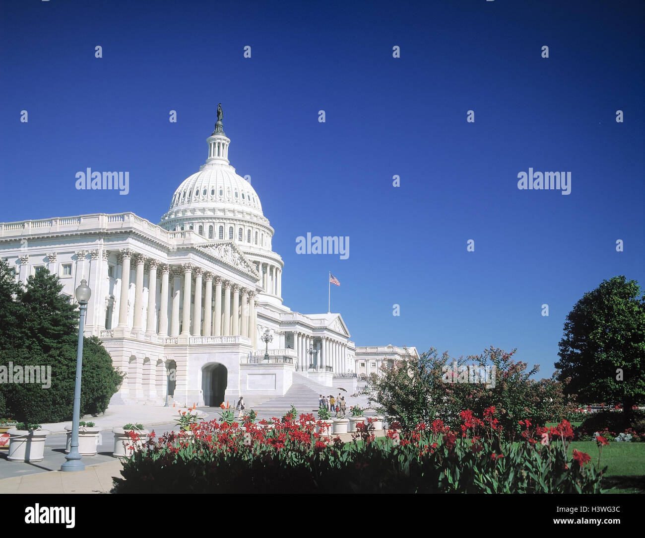 The USA, Washington DC, Capitol, outside, building, place of interest ...