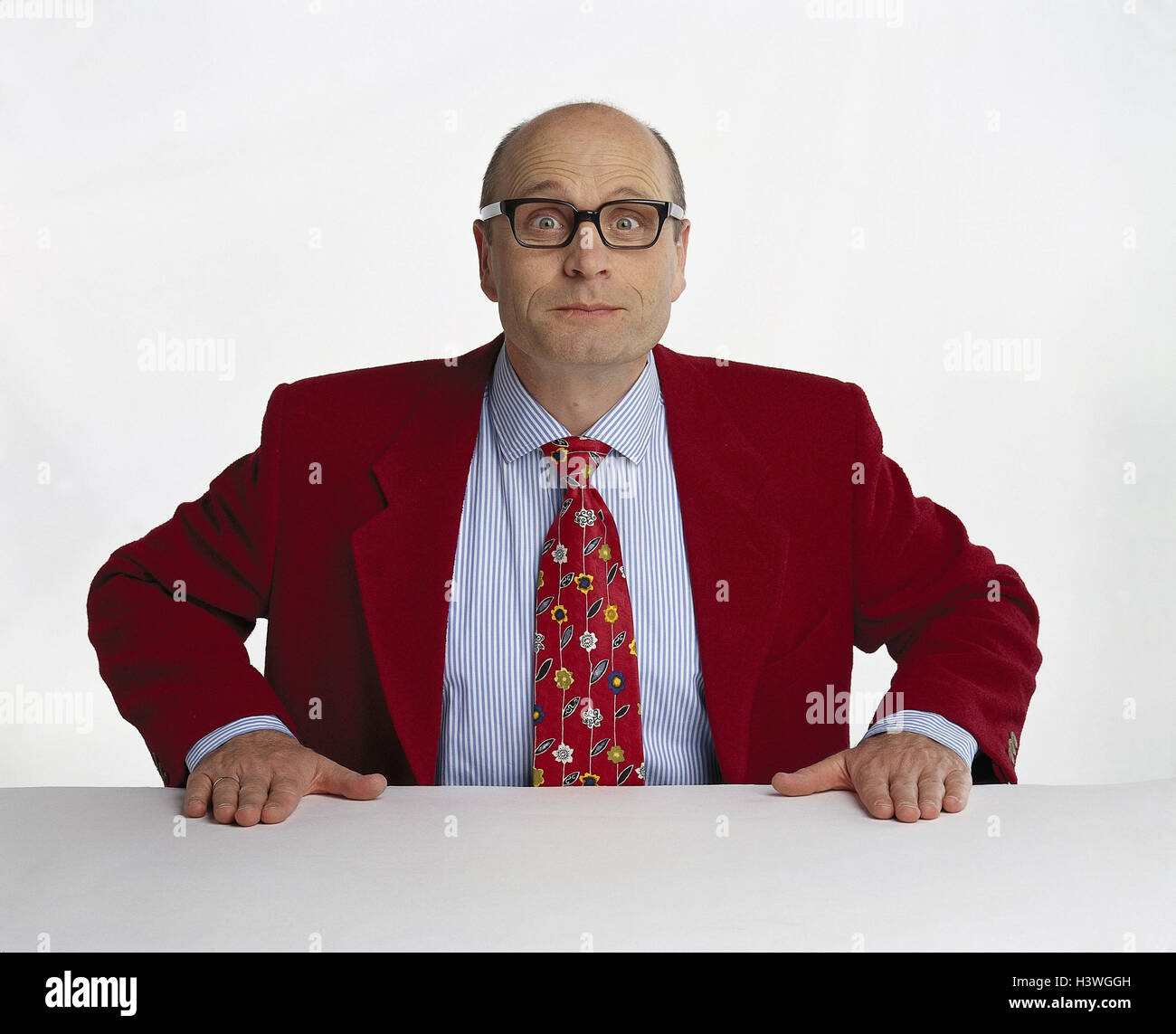 Man half bald head glasses hi-res stock photography and images - Alamy