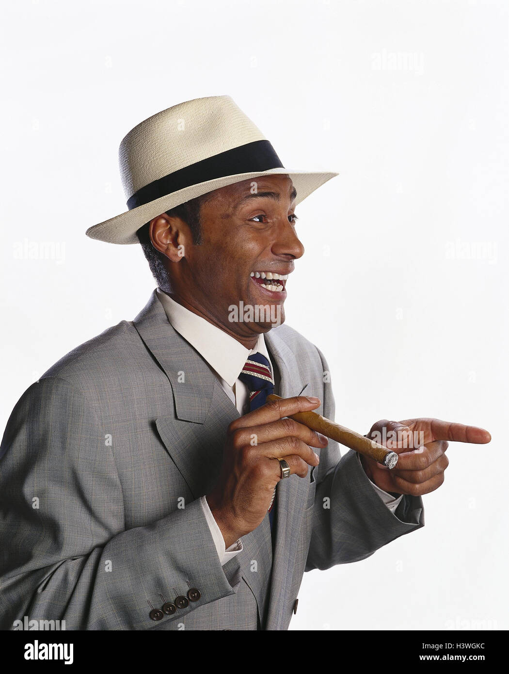 Man With Cigar High Resolution Stock Photography and Images - Alamy