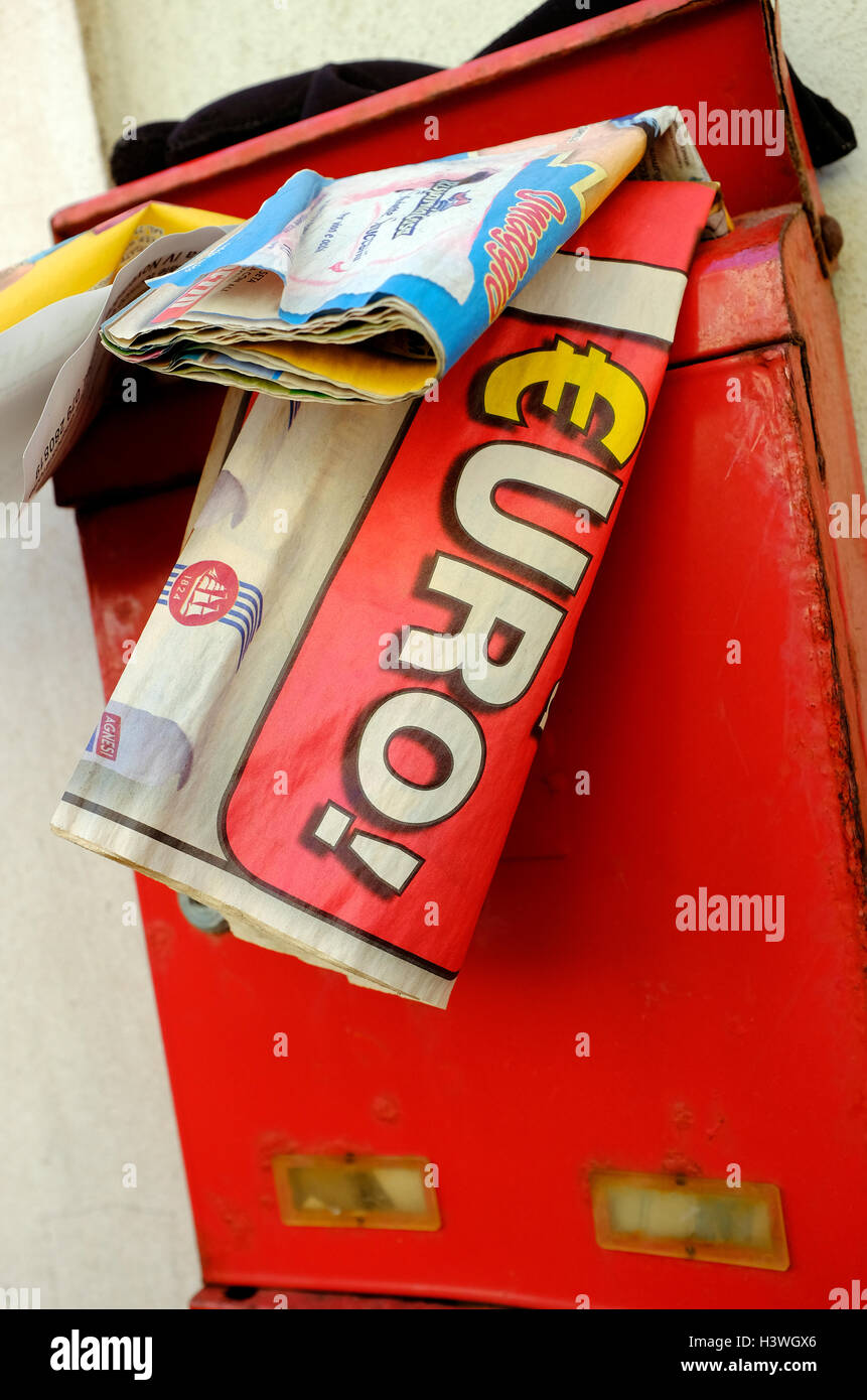 Leaflet box hi-res stock photography and images - Alamy