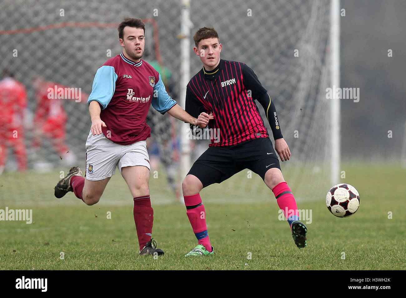 Byron (pink/black) vs Railway Tavern - East London Sunday League East ...