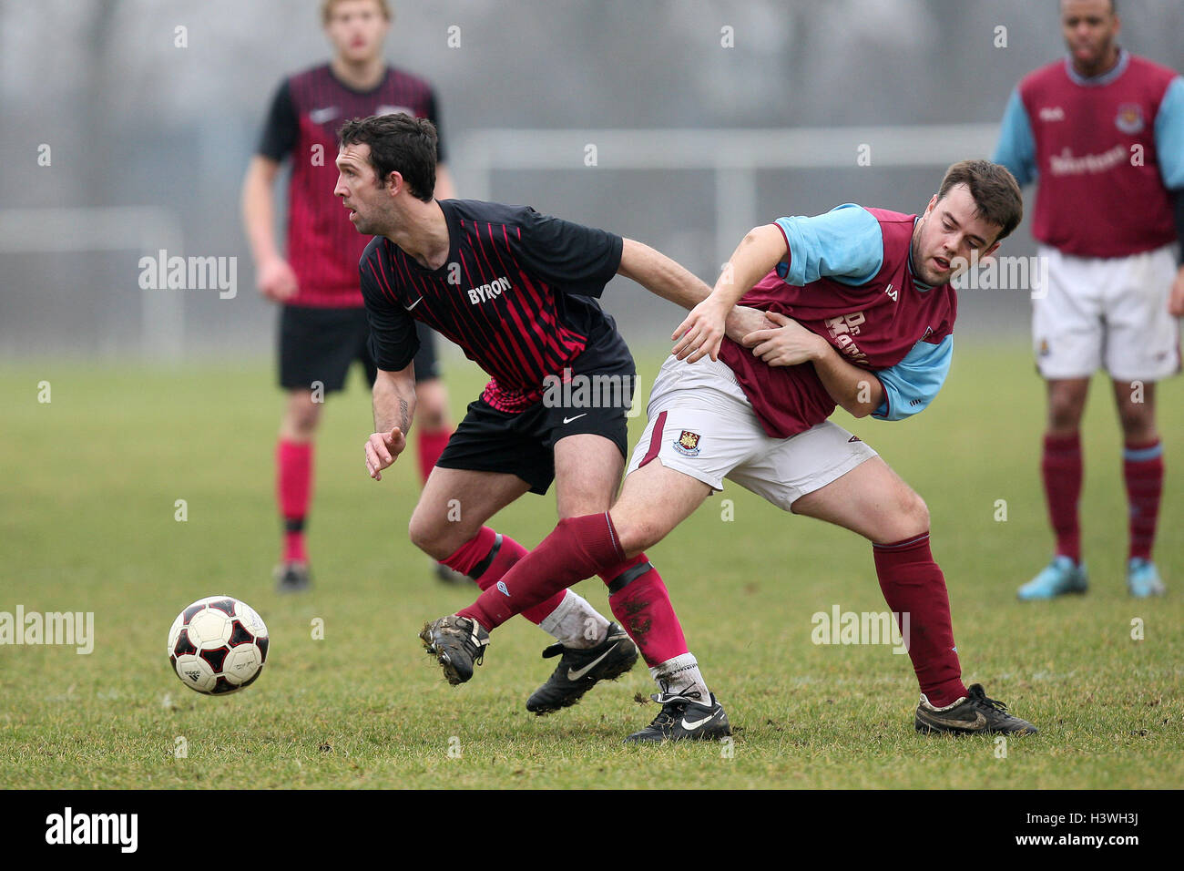 Byron (pink/black) vs Railway Tavern - East London Sunday League East ...