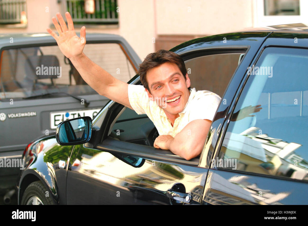 Car wave hi-res stock photography and images - Alamy