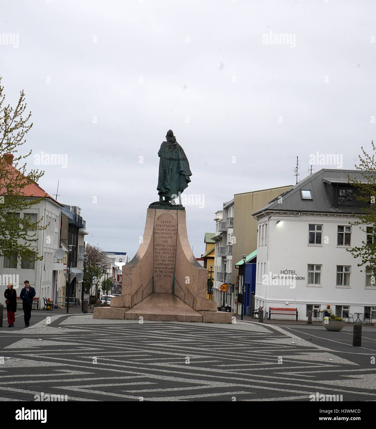 Statue of Leif Erikson (970-1020) an Icelandic explorer who is ...