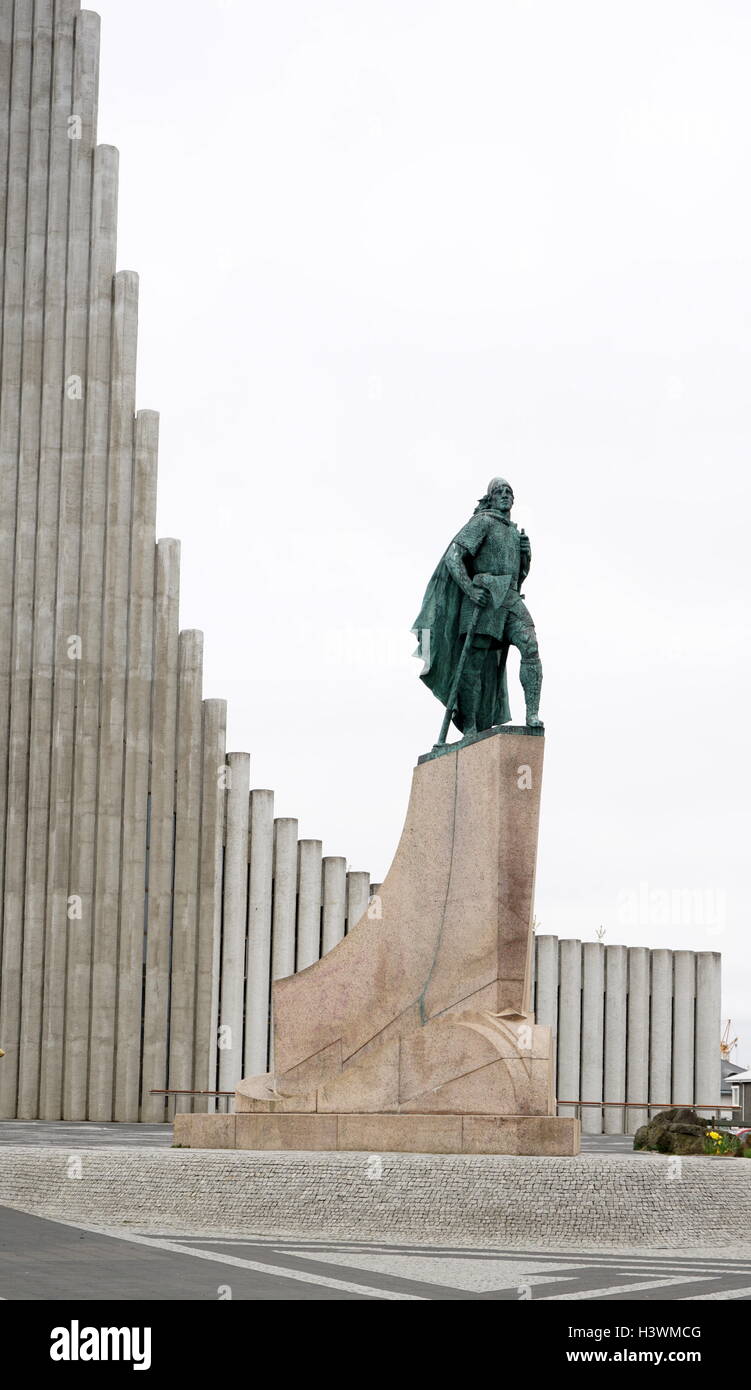Statue of Leif Erikson (970-1020) an Icelandic explorer who is ...