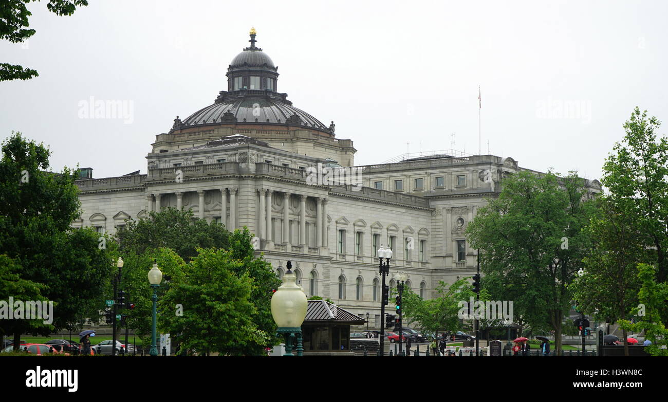 Exterior of the Library of Congress, a research library that officially ...