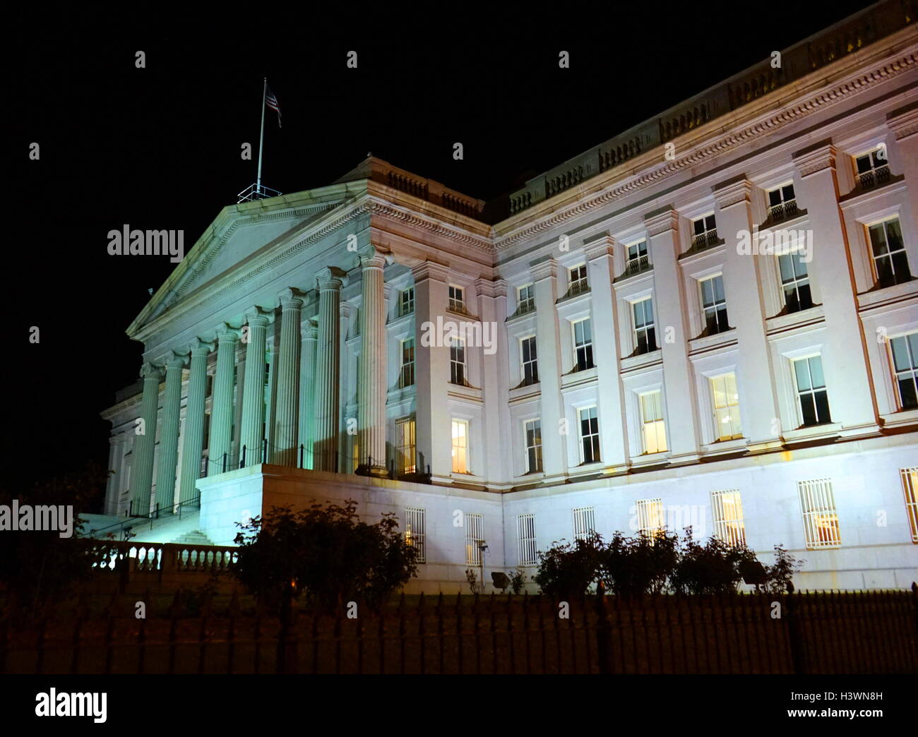 The Treasury Building at night, which houses the treasury of the United ...
