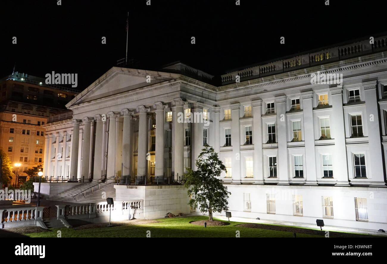 The Treasury Building at night, which houses the treasury of the United ...