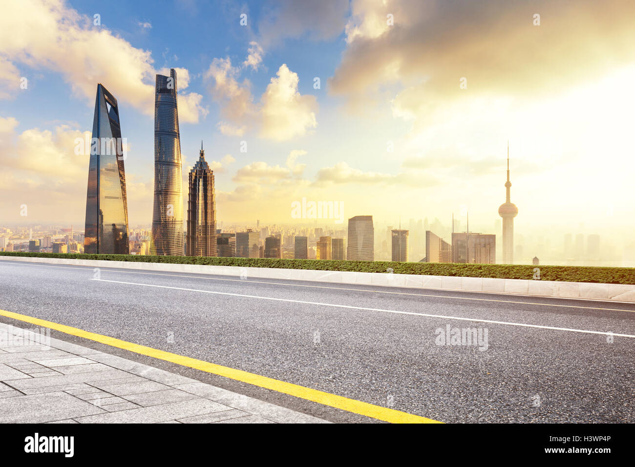 Shanghai road hi-res stock photography and images - Alamy