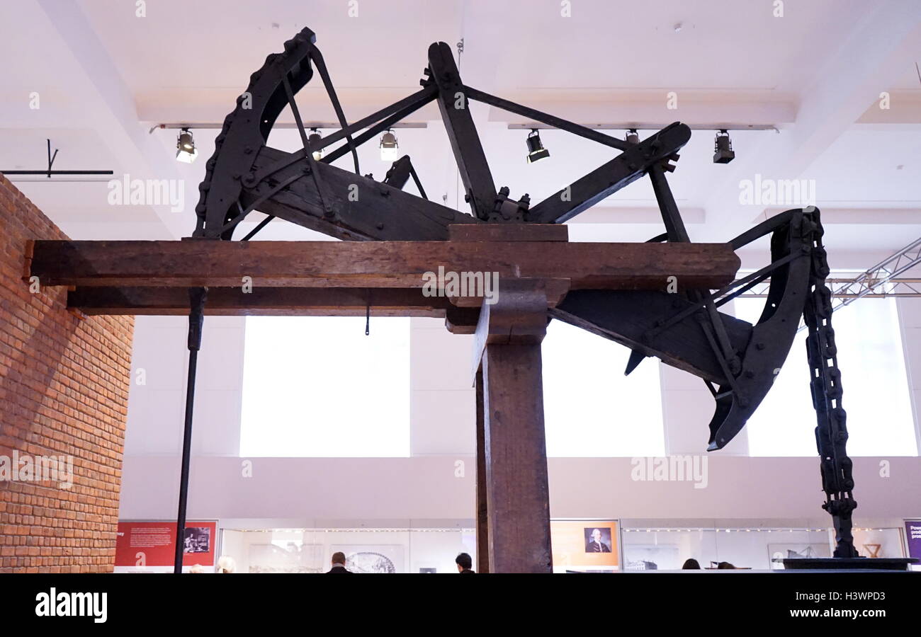 Watt beam engine hi-res stock photography and images - Alamy