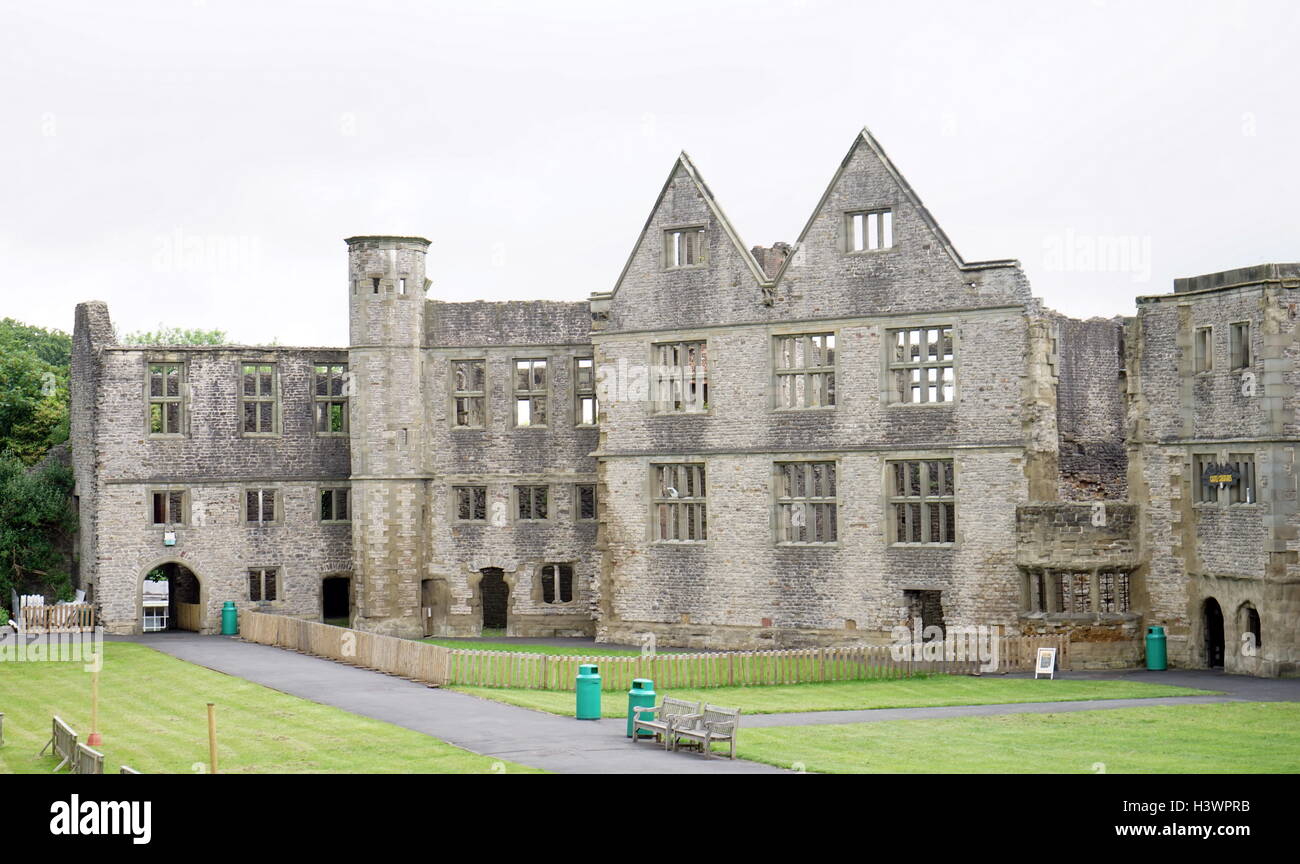 Reconstructed model dudley castle hi-res stock photography and images ...