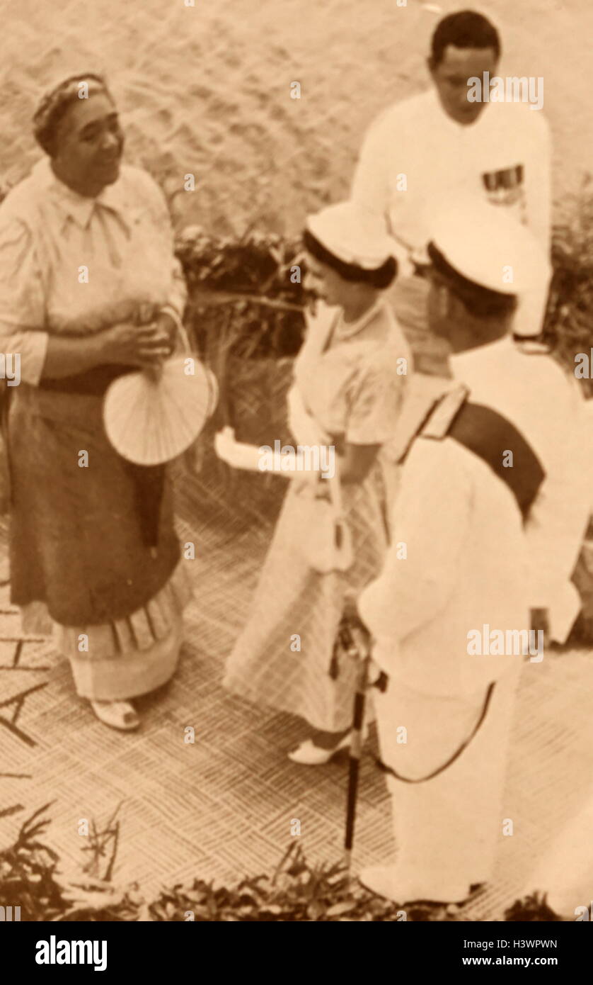 Queen salote of tonga hi-res stock photography and images - Alamy