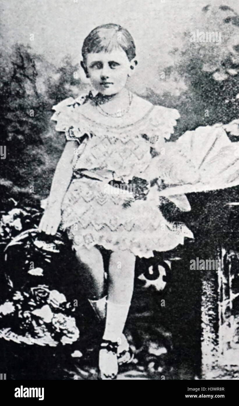 Portrait of a young Princess Wilhelmina of the Netherlands (1880-1962 ...